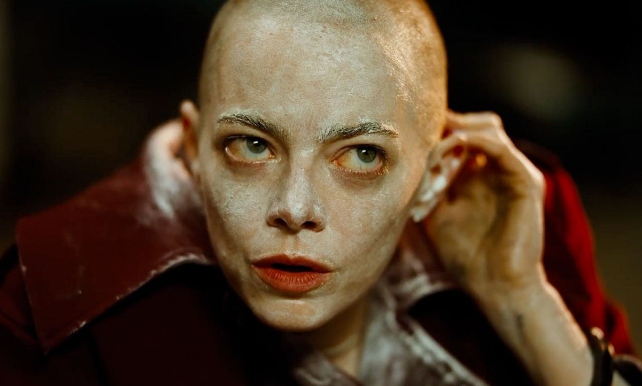 Mira a Emma Stone caracterizada por completo en el nuevo tráiler de ...