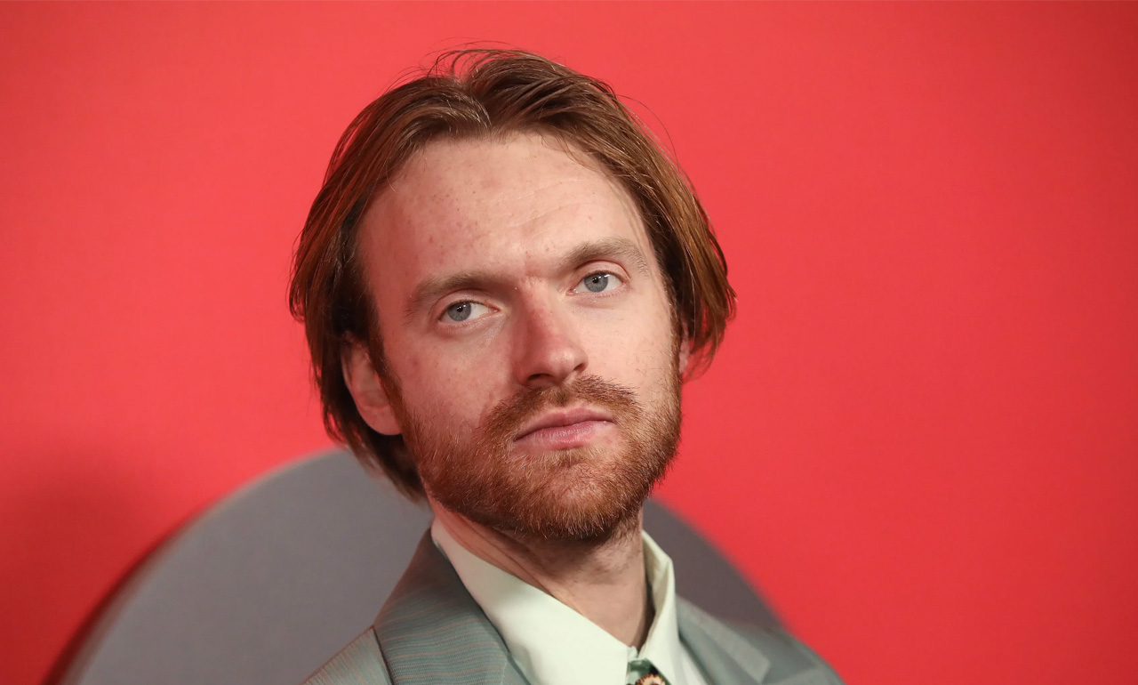 Finneas O’Conell compone la música de la segunda entrega de Beef ...